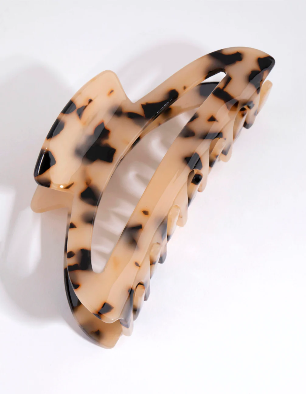 Acrylic Half Circle Claw - Lovisa